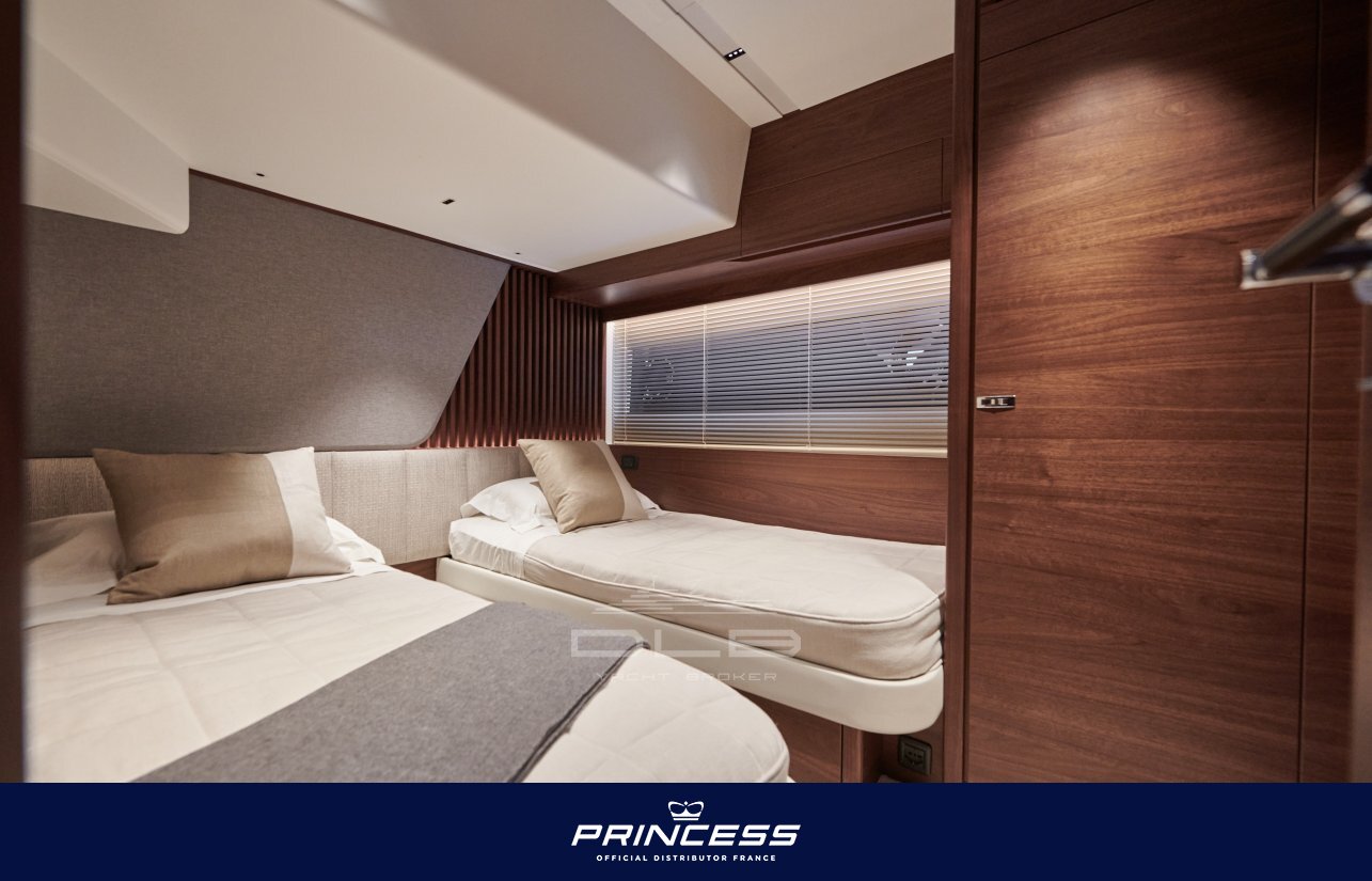 Princess S72 à vendre - Équipements haut de gamme & design luxueux